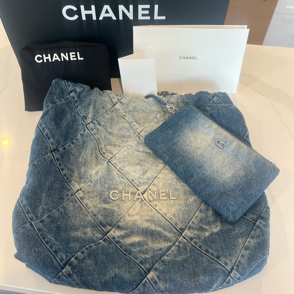 New Item Authentic Chanel Denim Quilted 22 Bag - Gem
